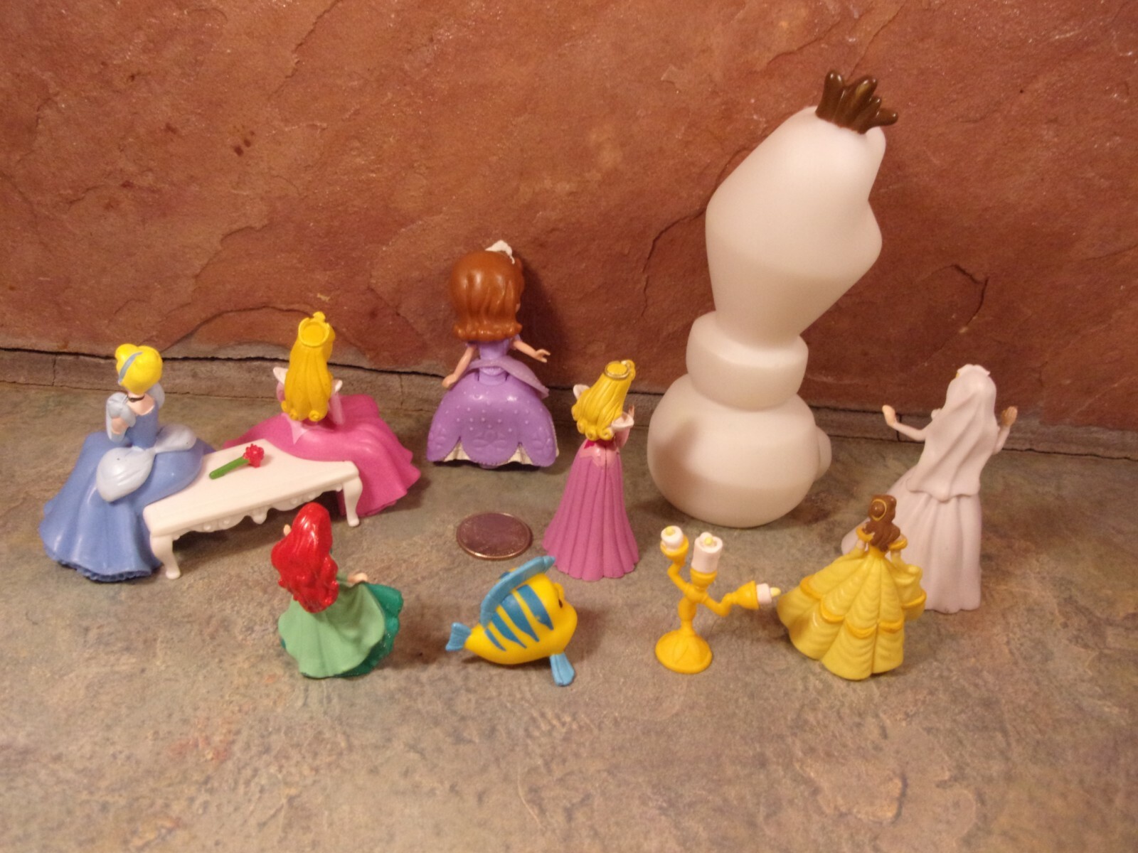 DISNEY MIXED PRINCESS LOT AND THEIR FRIENDS SLEEPING BEAUTY CINDERELLA ...