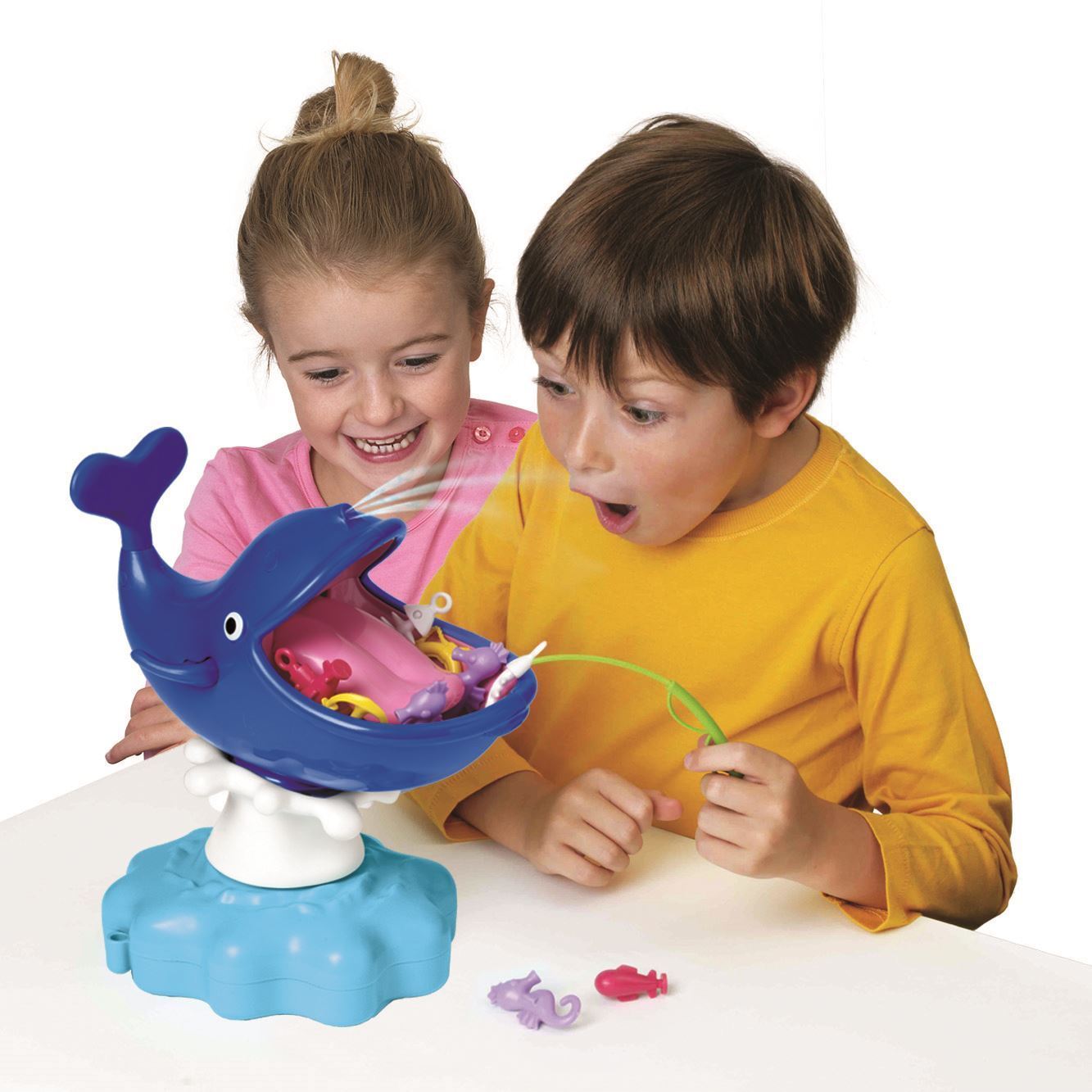 John+Adams+Splashy+The+Whale+Game+for+2+or+More+Players+Age+4 for sale ...