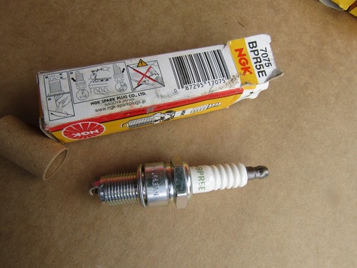 4 x NGK Spark Plugs BPR5E | eBay