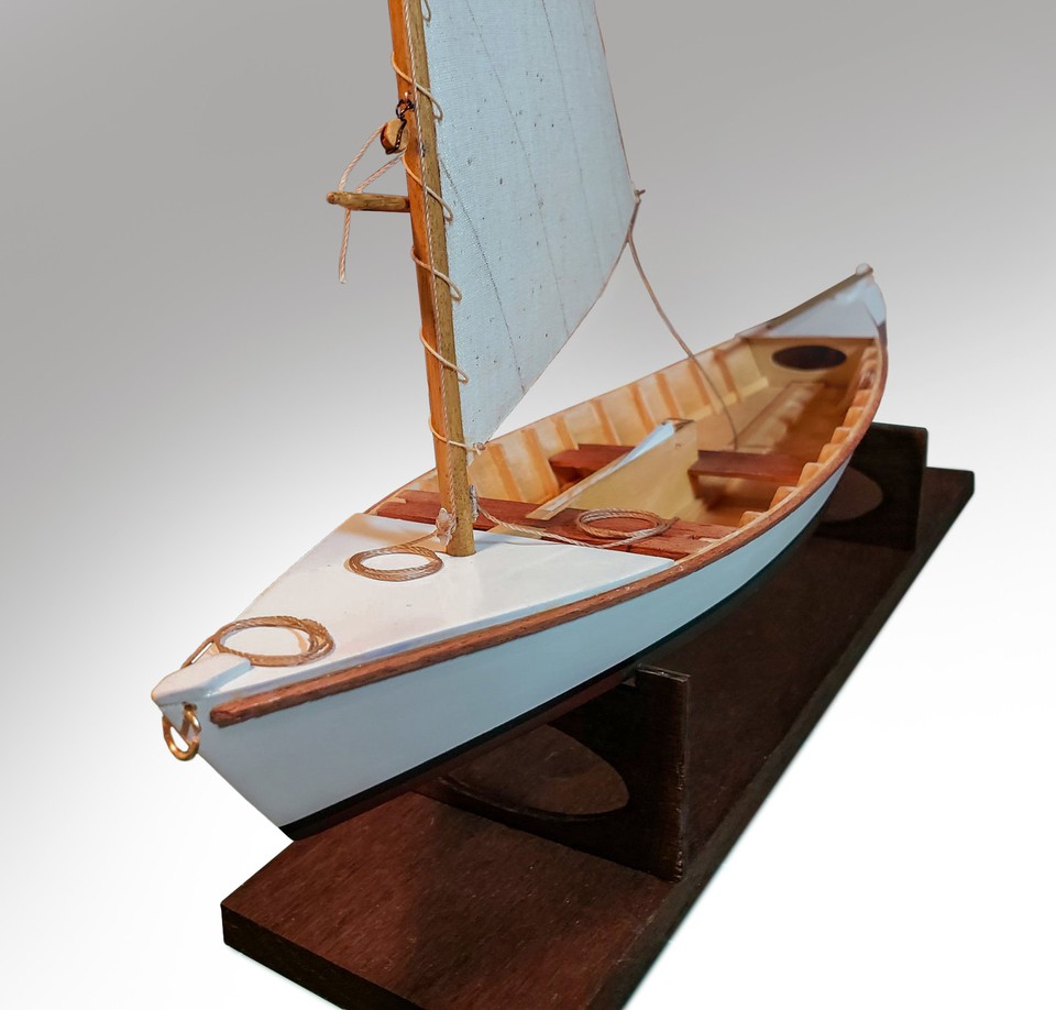 Midwest 970 Chesapeake Bay Crabbing Skiff 1:20 Wooden Model Ship Kit to ...