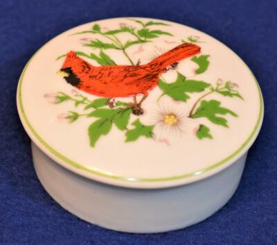 Vintage LEART Porcelain Brazil Red CARDINAL BIRD Round Shape Trinket ...