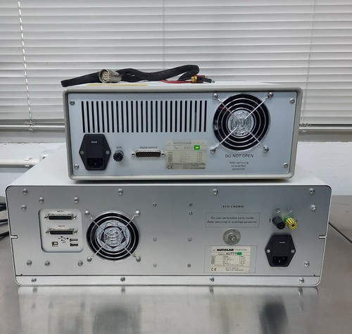 AUTOLAB PGSTAT30 with current booster BSTR10A Potentiostat Galvanostat ...