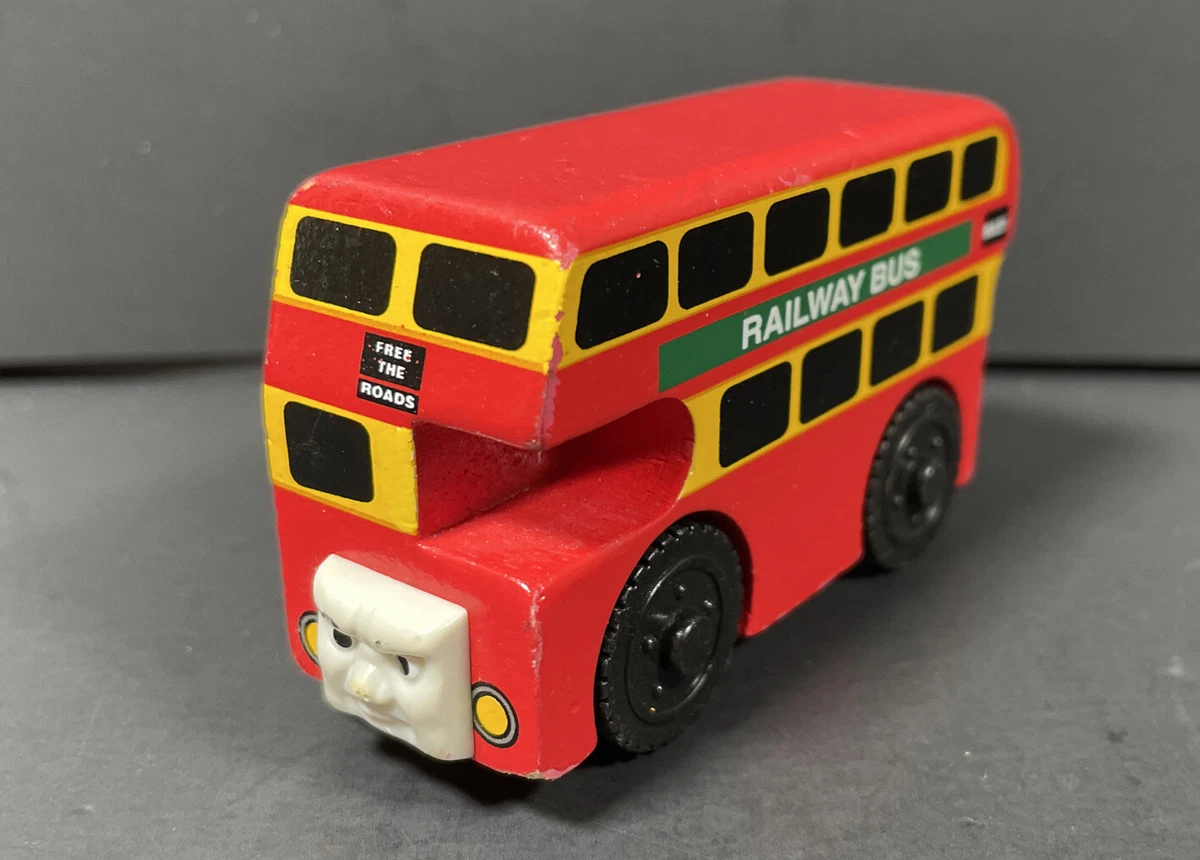 Tomica World Thomas The Tank Engine & Friends Railway Bulgy Bus Britt ...
