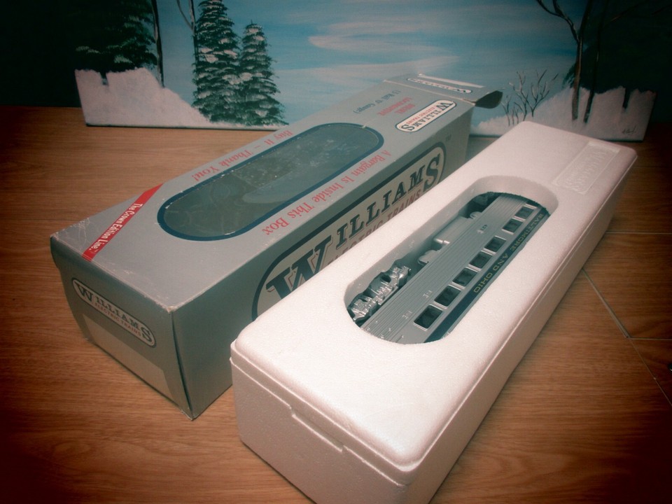 WILLIAMS BUDD CAR BALTIMORE AND OHIO # 422 NON POWERED W/ LIGHT &HORN ...