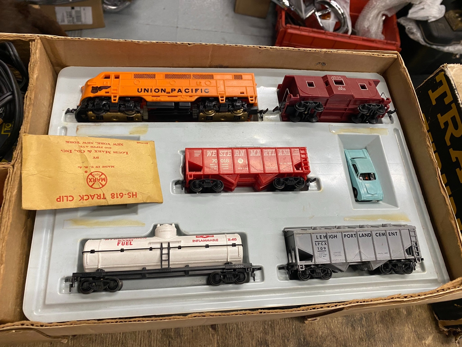 Vtg Marx HO Train Turnpike RC Slot Car Set 1960's Diesel Locomotive Box ...