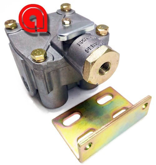 R12 Relay Valve Vertical & Horizontal Delivery Ports Ref 065303, 170. ...