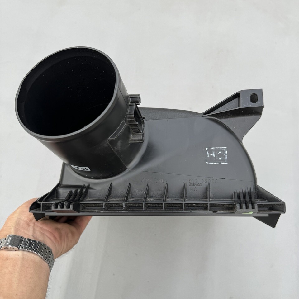 14-21 Toyota Tundra Sequoia 5.7L Air Cleaner Intake Upper Cover 17812 ...