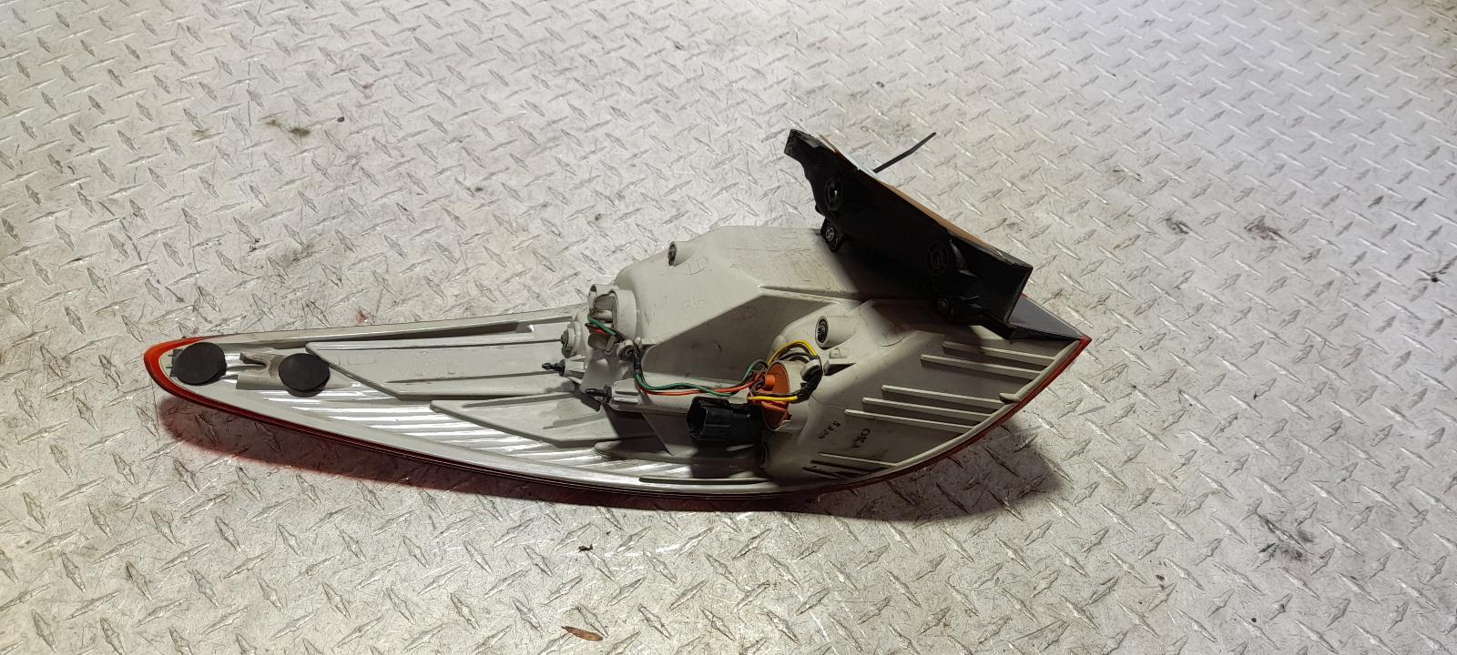 JZJ HYUNDAI IX35 RIGHT TAILLIGHT LM SERIES (VIN TMAJ), IN BODY, 09/13 ...