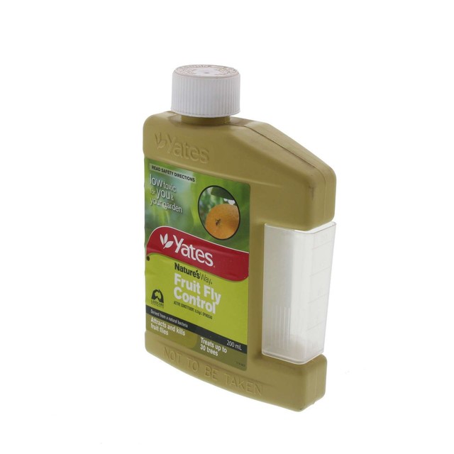 Fruit Fly Control Attracts and Kills Treats up to 30 Trees YATES 200ml ...