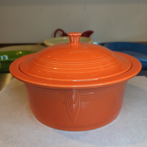 Fiestaware Poppy Orange 2.5 Quart Round Covered Casserole HLC | eBay