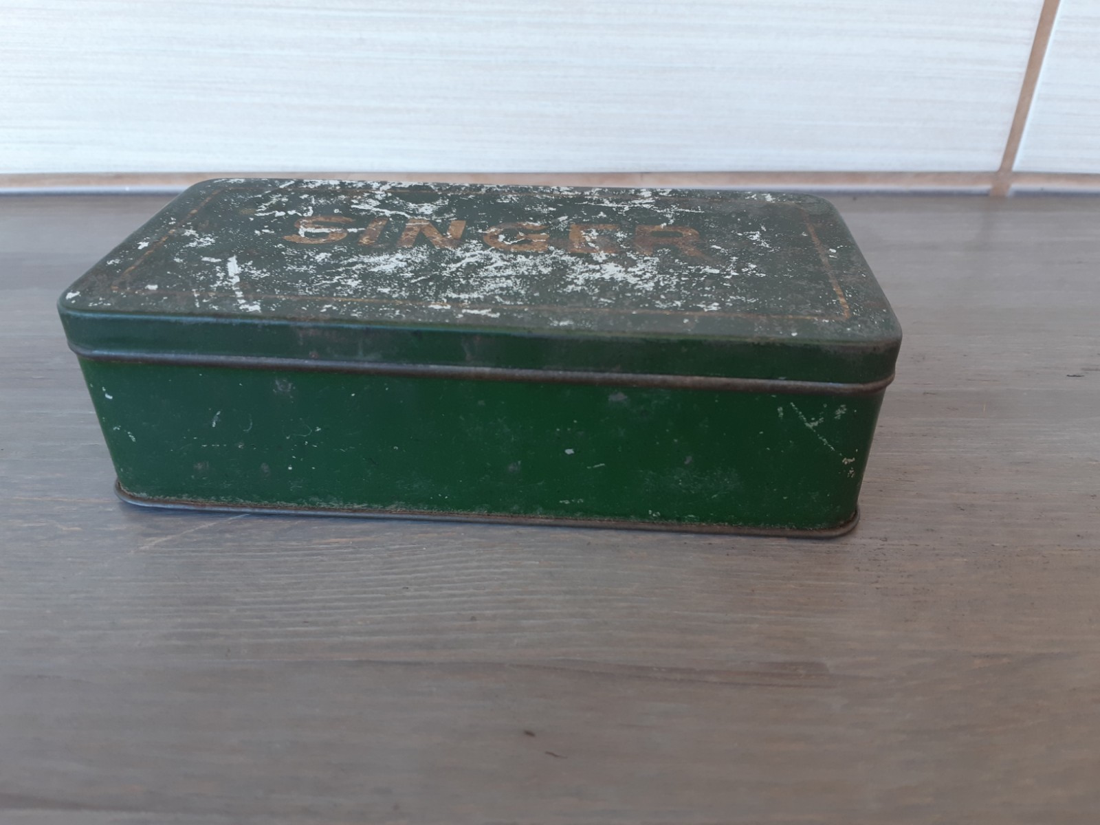 VINTAGE SINGER SEWING MACHINE TIN ACCESSORIES IN ORIGINAL ONLY BOX | eBay