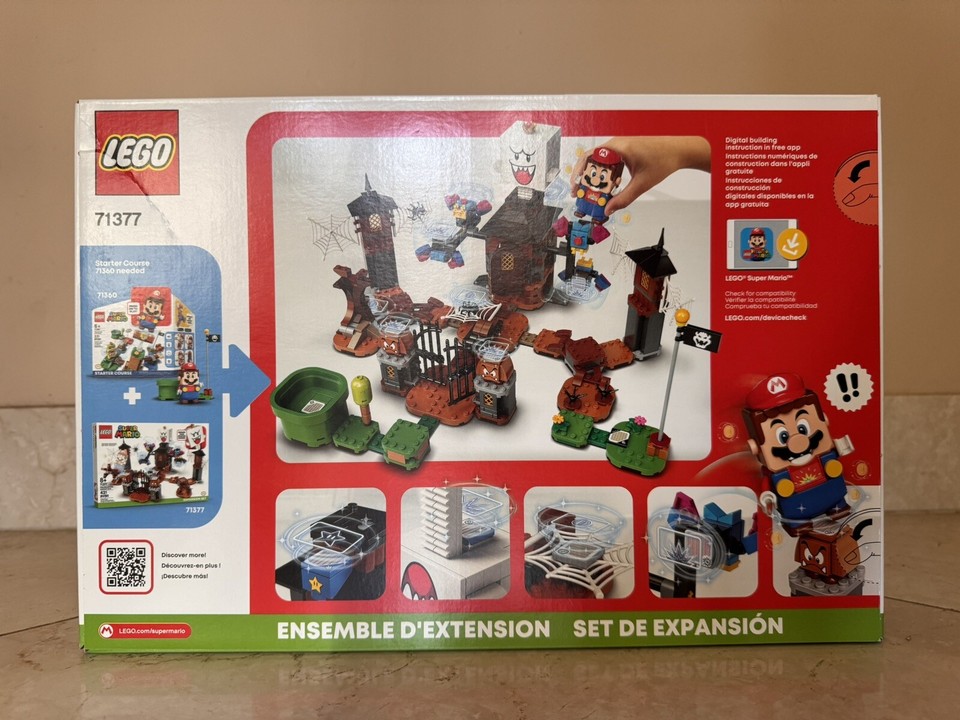 LEGO Super Mario: King Boo and the Haunted Yard Expansion Set (71377 ...