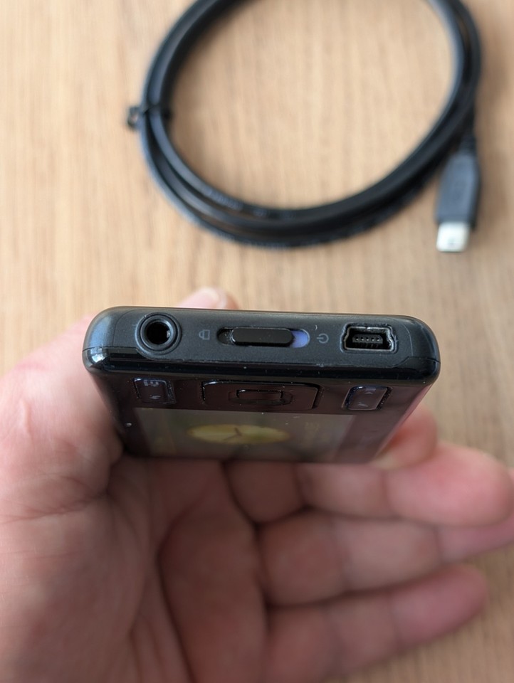 Creative Zen MX (2GB) Digital Media MP3 Player Black. | eBay