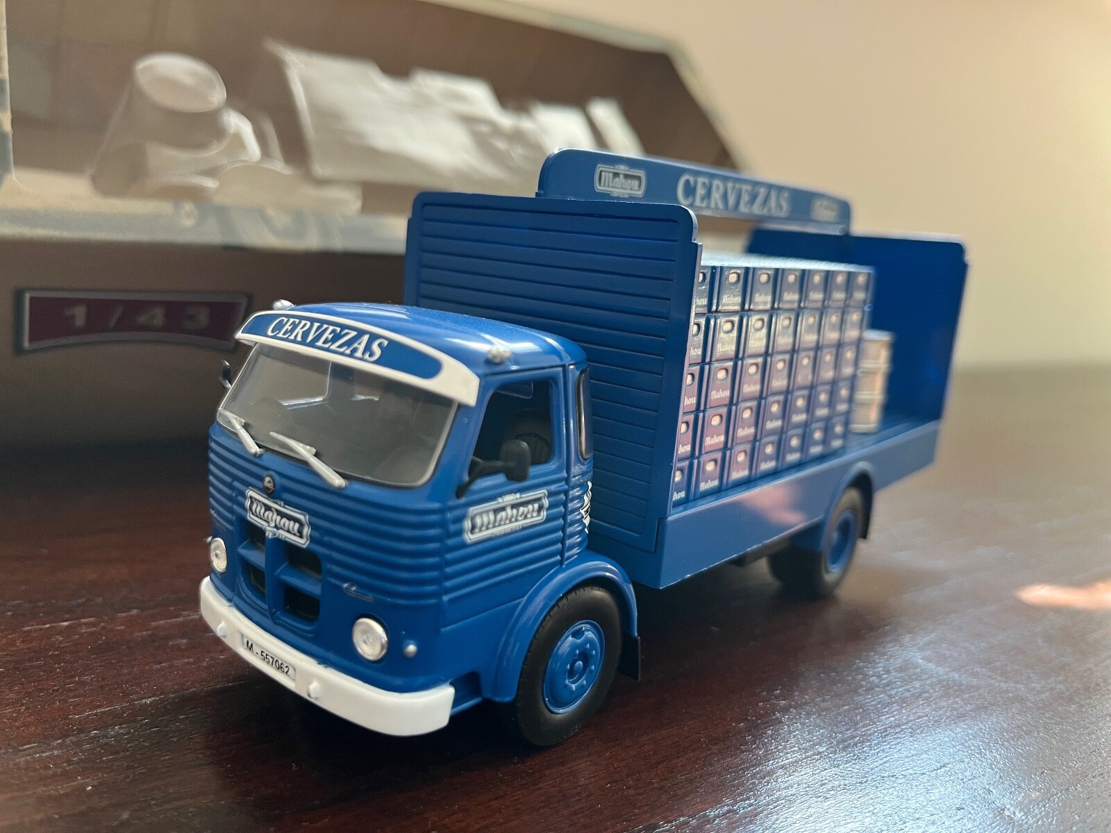 1/43 - PEGASO IXO- Pegaso Comet - Mahou Cervezas - TOP | eBay.de