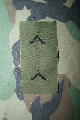 RARE US Army PV2 Private 2 / E-2 Rank Insignia Sew-on BDU OD Green | eBay