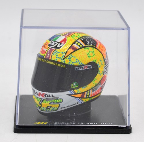 Die Cast Helmets Of Valentino Rossi 1/5 " Phillip Island 2007 " | eBay