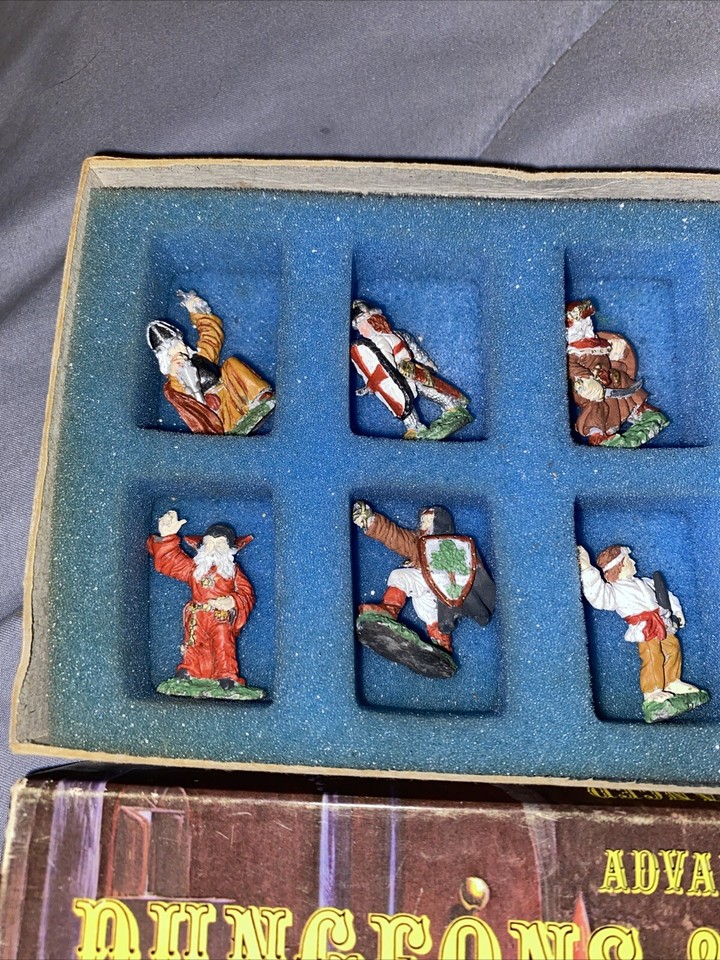 1980 Vtg Grenadier The Solid Gold Line AD&D Dungeons & Dragons ...