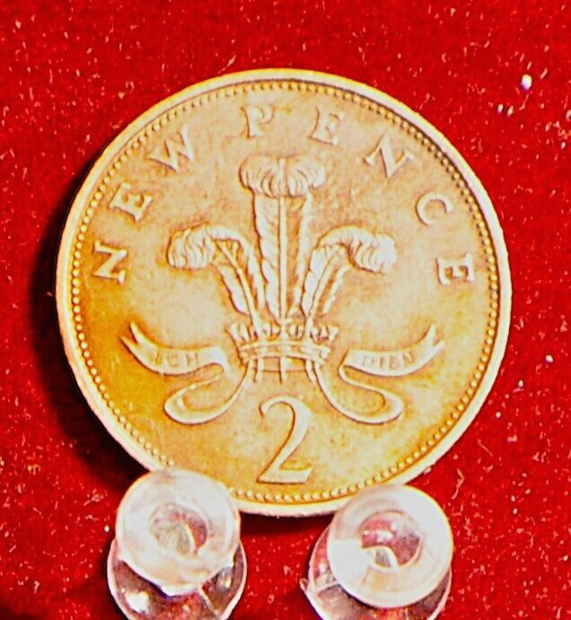 UK 1981 "New Pence" Coin VF - Last Batch prior to "Two Pence" name ...