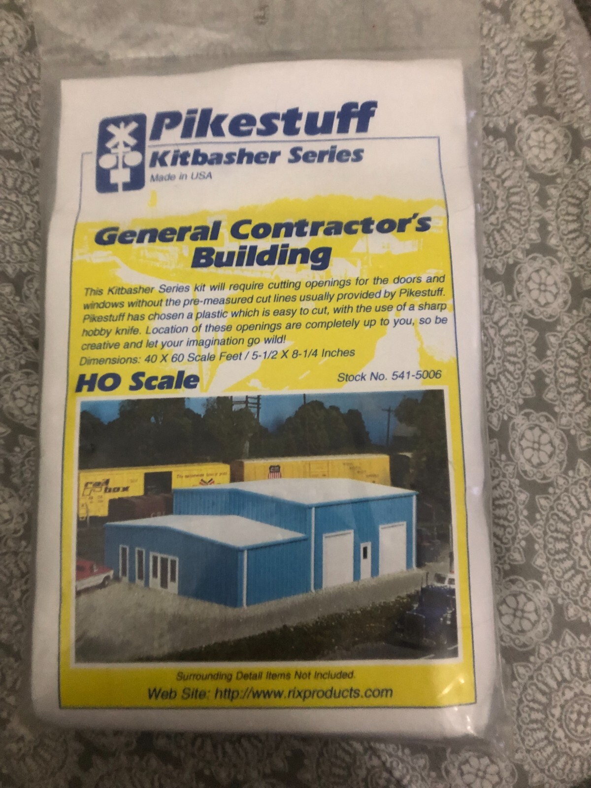 HO SCALE PIKESTUFF KIT BASHING SERIES 'GENERAL CONTRACTORS BUILDING ...