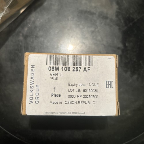 Genuine Audi Control Valve 06M-109-257-AF | eBay