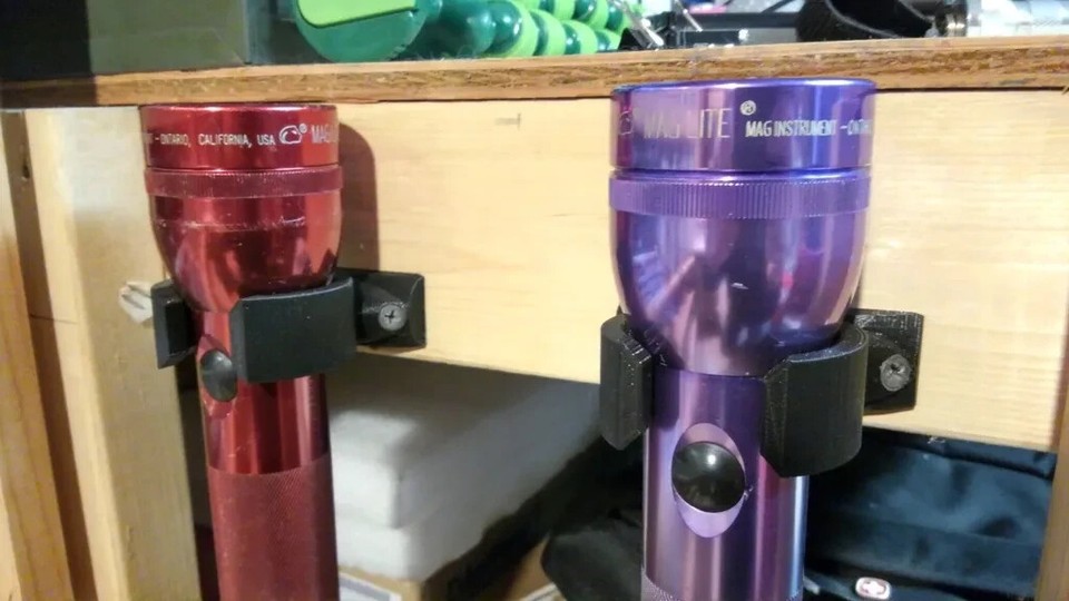 2 Pack Maglite D Cell Flashlight Wall Mount Holder | eBay