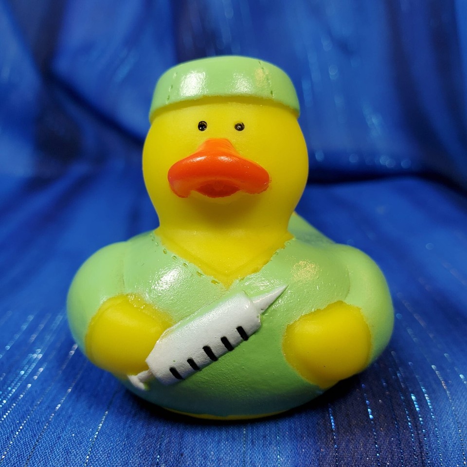 12 Doctor Rubber Ducks in Scrubs with Syringe Vaccine Flu Shot Nurse ...