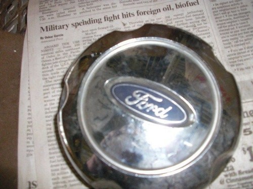 04 FORD EXPLORER CENTER CAP 76822 | eBay