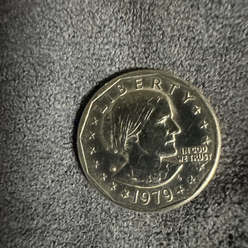 1979-D Susan B Anthony Liberty dollar coin narrow front wide back rim ...