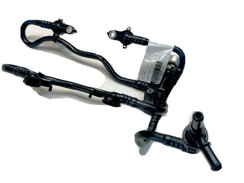 Ducati Panigale Streetfighter V4 R S SP lower fuel hose Injector line ...