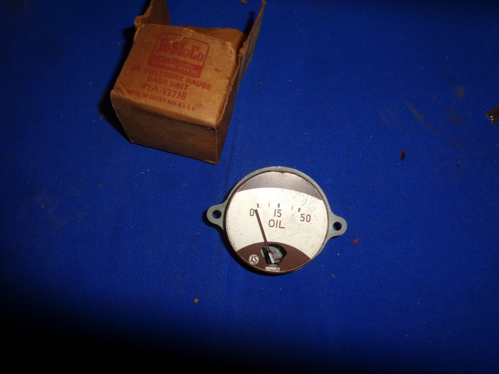 1939 Ford Oil Pressure Gauge Dash Unit 91a-9273b NOS S65 for sale ...