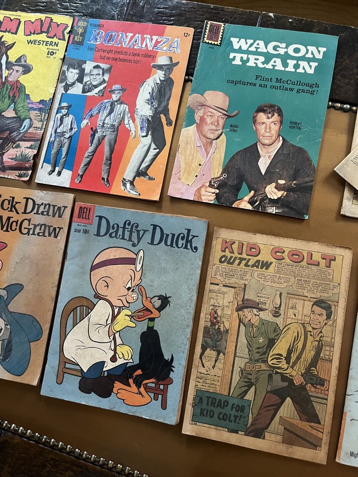 Mixed lot of old Golden age and Silver age comics - Westerns, Cartoons ...