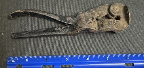 Old Shotgun Shell Powder Measure Shot Shell Reloading Tool Primer ...