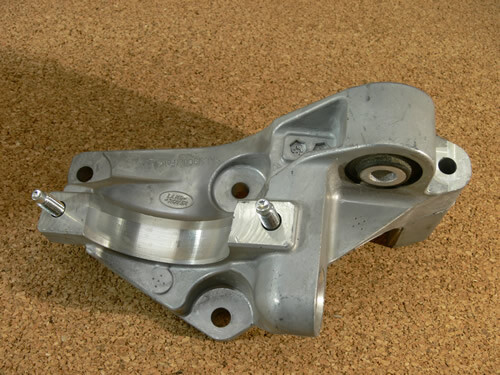 GENUINE LAND ROVER FRONT DRIVESHAFT BRACKET LR2 DISCOVERY SPORT ...