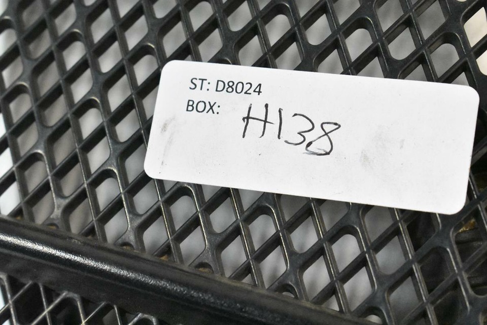 06-12 Mercedes X164 GL450 GL550 Front Left Hood Vent Grill Black ...