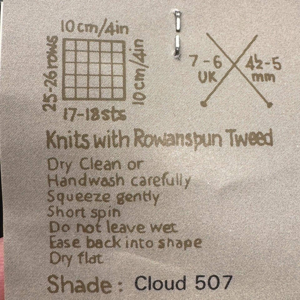 ROWAN MAGPIE YARN "Cloud #507" Aran 153 Yds - Dye Lot 24G5 - 6 SKEINS ...