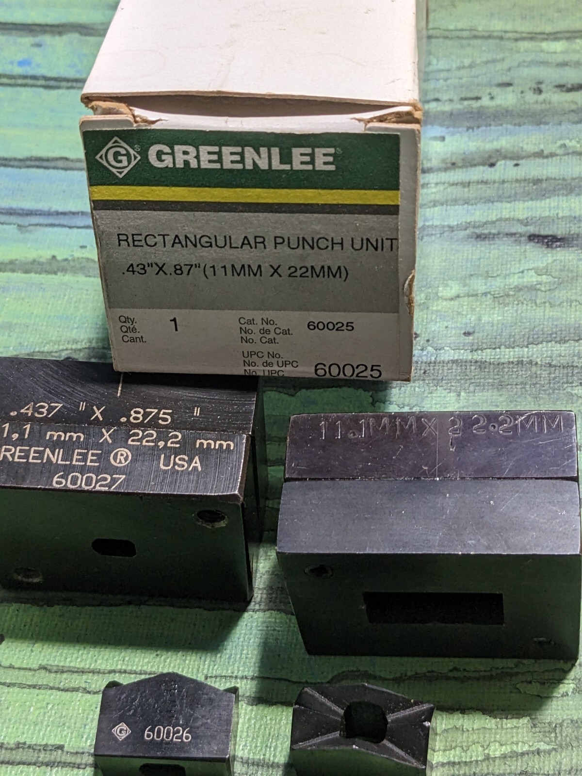 GREENLEE 60025 - PUNCH UNIT-RECT.437X.875(11.1X22.2) for sale online | eBay