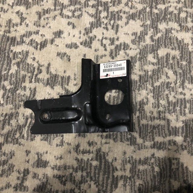 53269-35040 Toyota Reinforcement Radiator Mounting LH 5326935040 ...