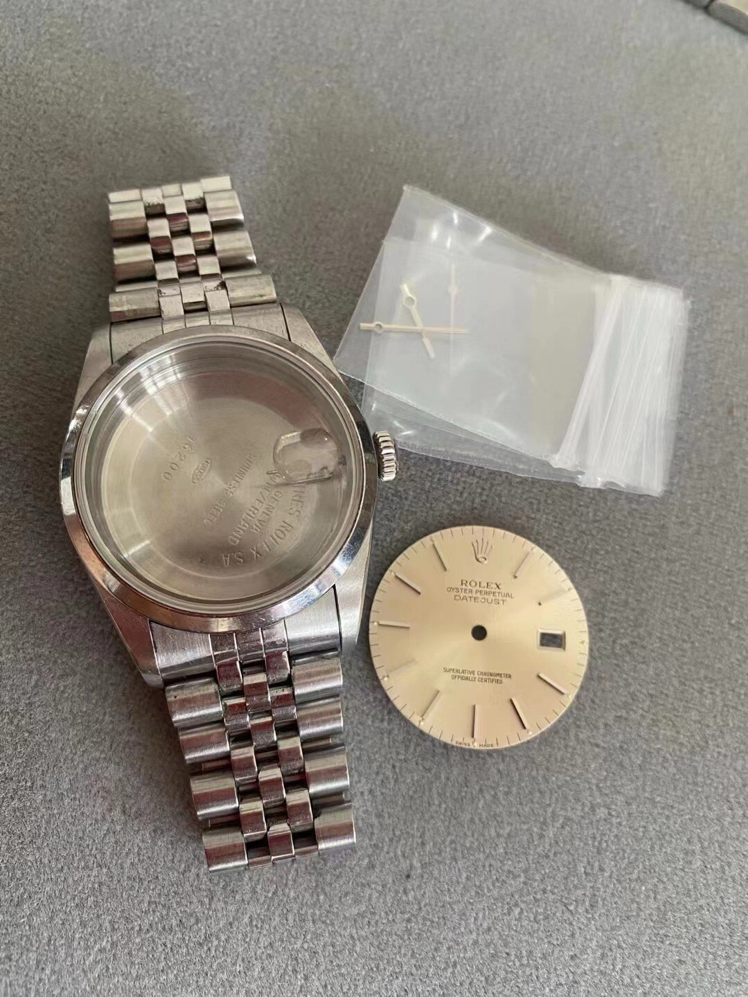 ROLEX DATEJUST COPPER GOLD DIAL JUBILEE BRACELET SMOOTH BEZEL 36MM REF ...