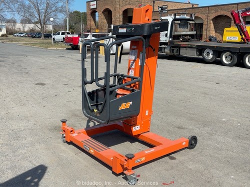2021 JLG FT140 14' Electric Mast Lift Portable Man Aerial Push Around ...