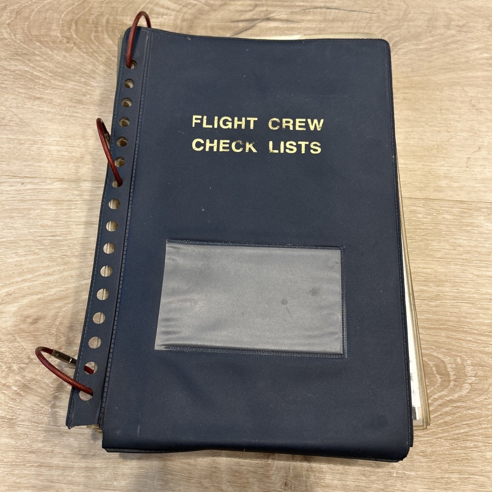 USAF Pilot Flight Crew Check Lists B-52 T-33A T-29 B-47 HUGE LOT | eBay