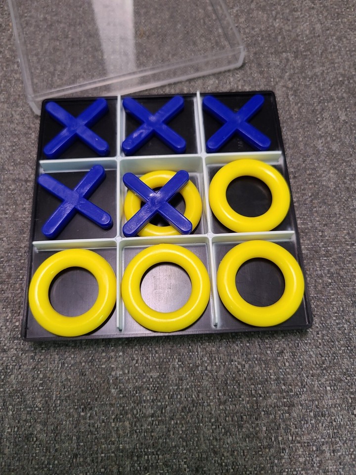 Travel Tic Tac Toe Game Blue & Yellow Game Pieces 4x4 Inches | eBay