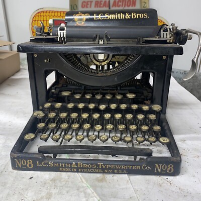 Vintage L.C. Smith and Bros. Manual Typewriter No 8 Decoration antique ...