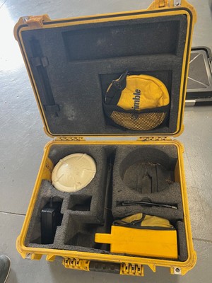 Other - Trimble R8 Model