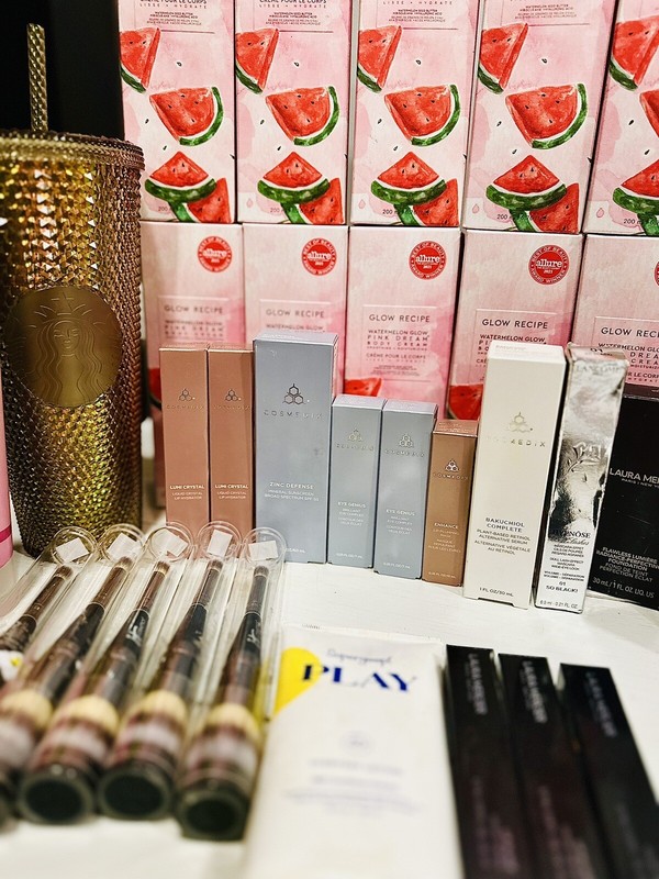 Sephora in Cameras & Photo