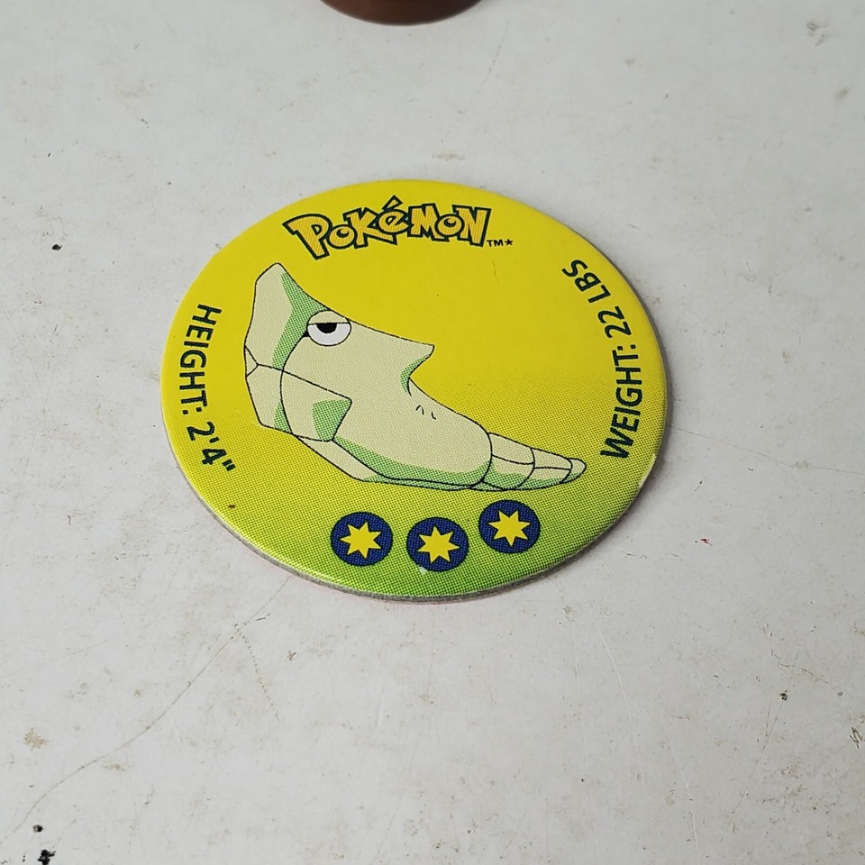 VTG 1999 Tomy POKÉMON #11 Metapod Figure & Battle Disc Pog PVC Toy Set ...