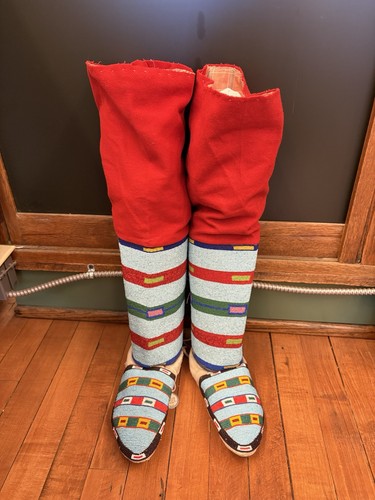 Antique Native American Beaded Crow Moccasins & Leggings c1900s Beaded ...