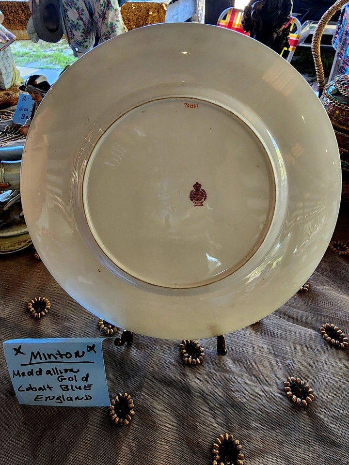 Beautiful Fine Antique Minton English Bone China, British Royal Family ...