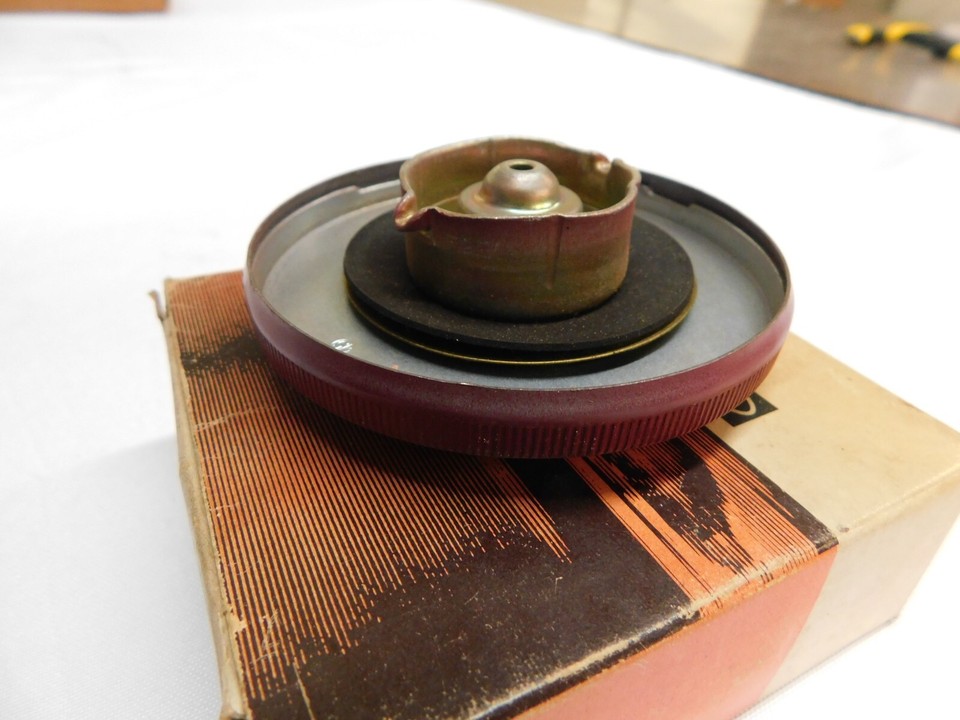 1973-1976 Ford F100 F250 F350 Pickup Truck Gas Tank Fuel Cap ...