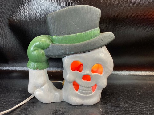 Vtg ceramic Skeleton Skull Top Hat Halloween Lighted Lamp Light Spooky ...