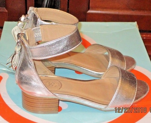 S 0~ Silver~Youth Girl~Sandals~Back zipper ~Tassel~Size 13 M~Excellent ...